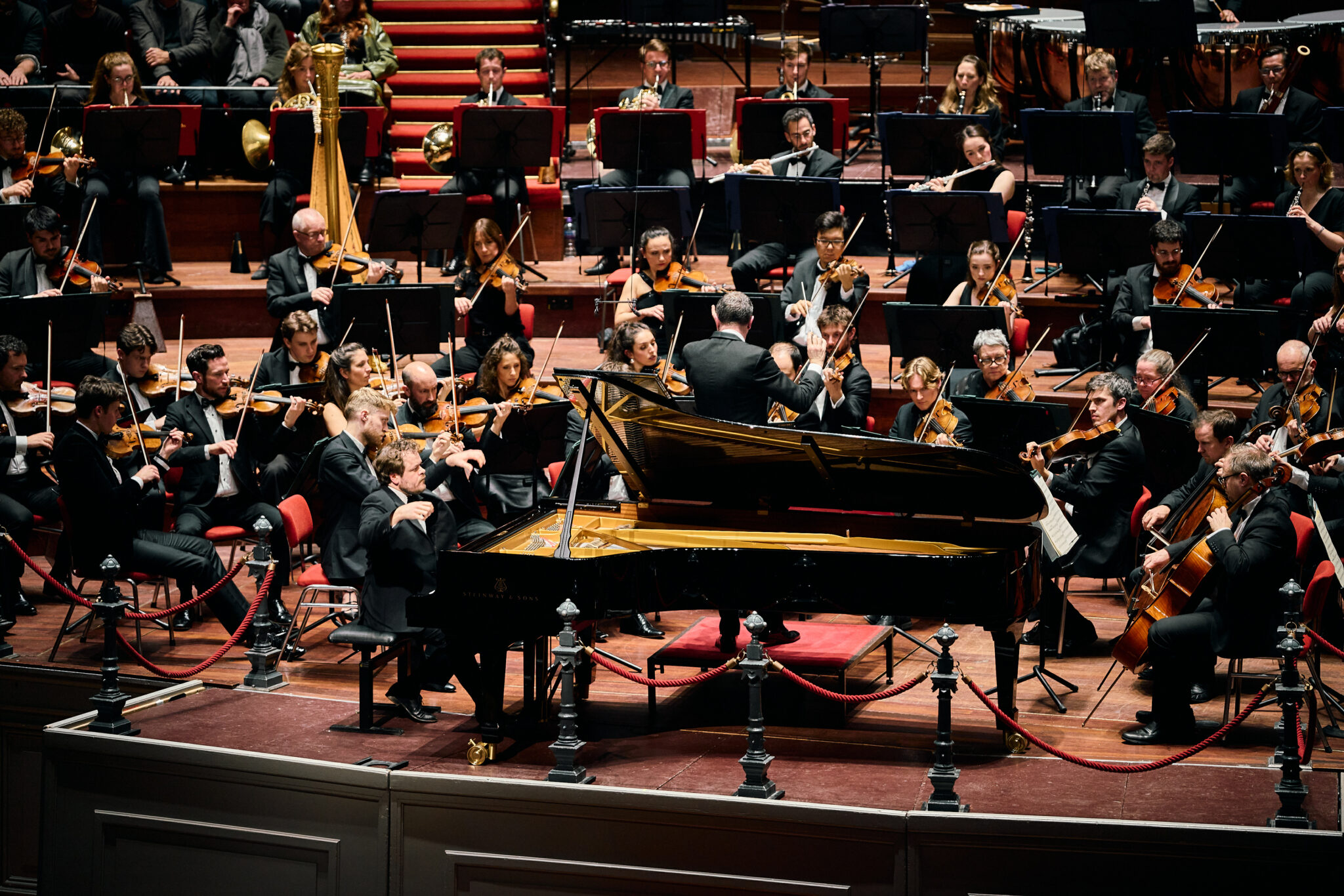 "Wow wow wow!" A triumph at the Concertgebouw - Sinfonia of London